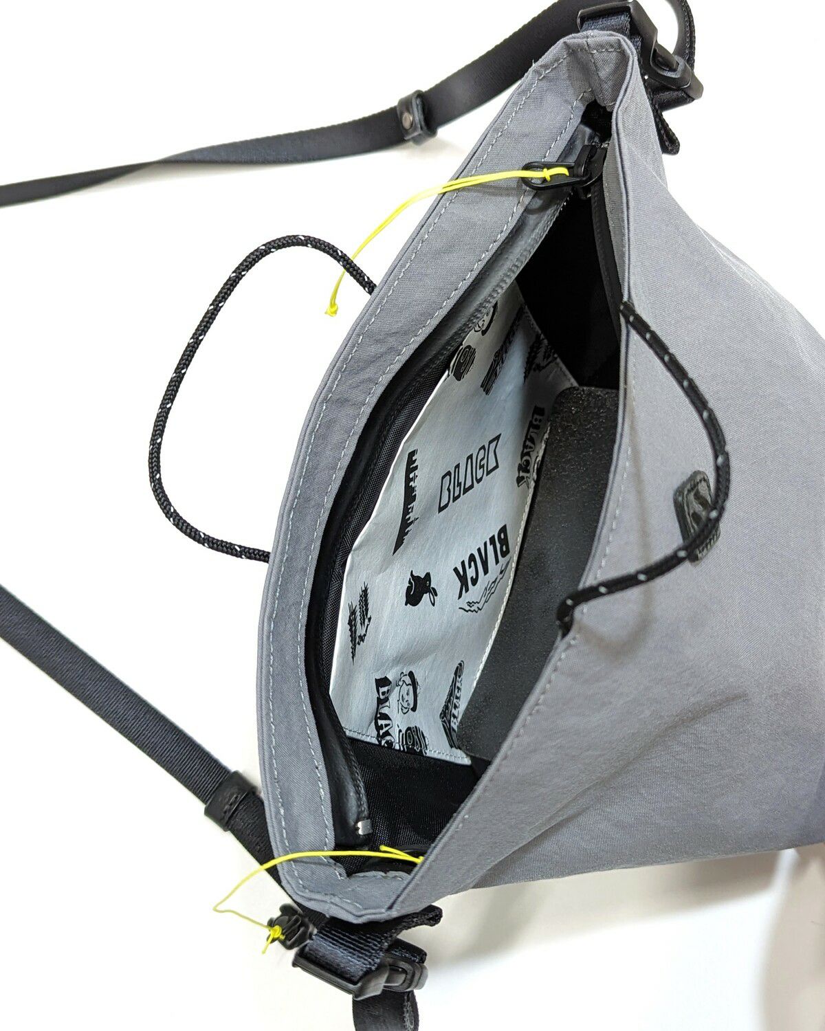 holo｜ホロの通販 - BLACK BRICK（ブラックブリック）